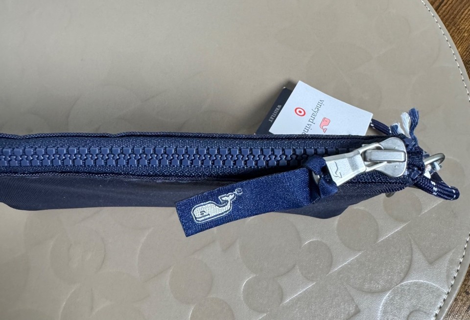 Vineyard Vines for Target Wristlet Pink Whale Navy Cosmetic Travel Bag ...