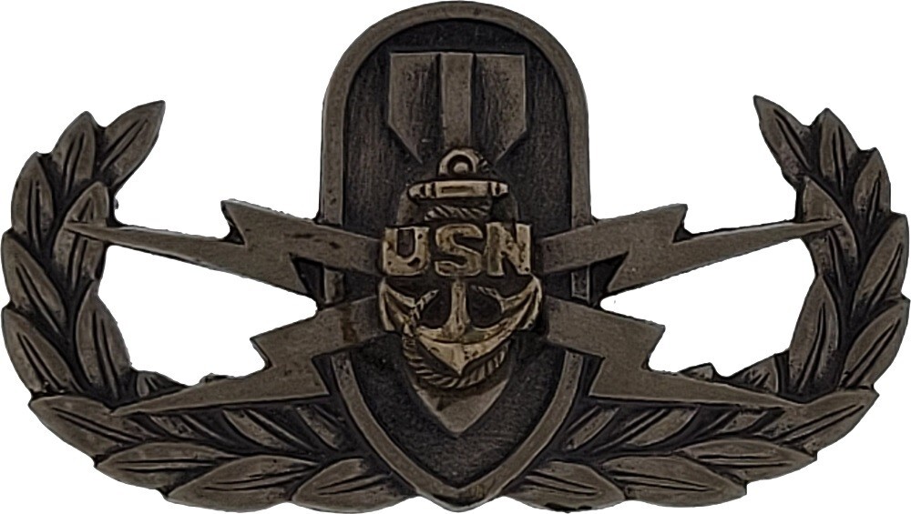 Navy Eod Officer Pin Amazon.com: US Navy Blue E6 1st Class Rank