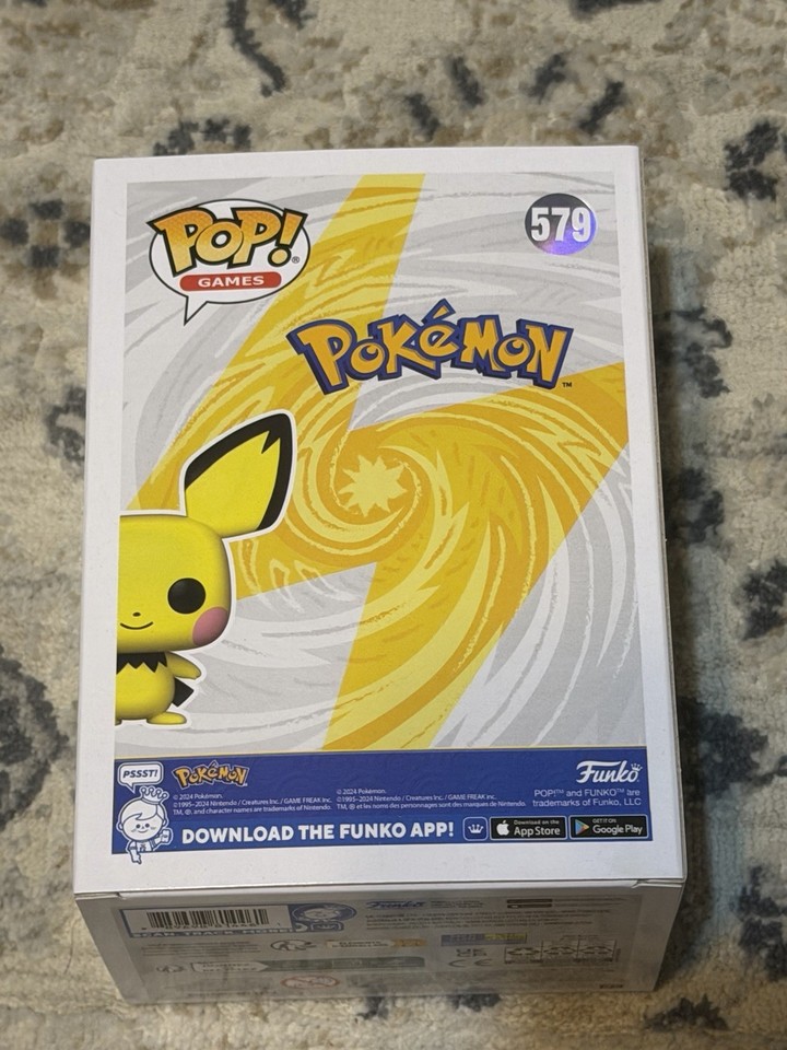 Funko Pop Pokémon Pichu Pearlescent Pokemon Center Exclusive 579 | eBay