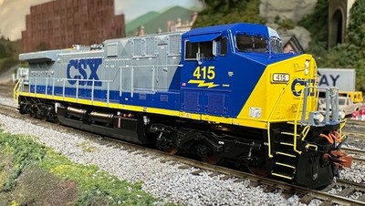SCALE TRAINS HO DIESEL LOCOMOTIVE GE AC4400 | eBay