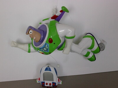 BUZZ L'ECLAIR FLYING ROOM GUARD BUZZ LE FILM TOY STORY | eBay