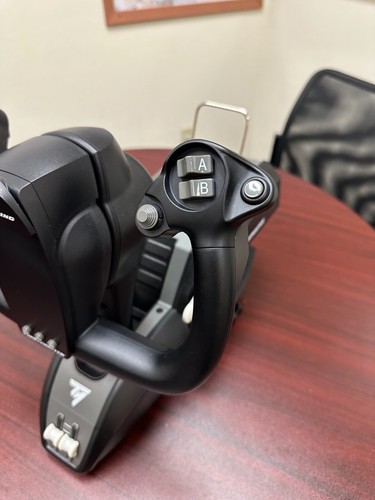 (NEW JUST NO BOX) Thrustmaster TCA Yoke Pack Boeing Edition (Xbox ...