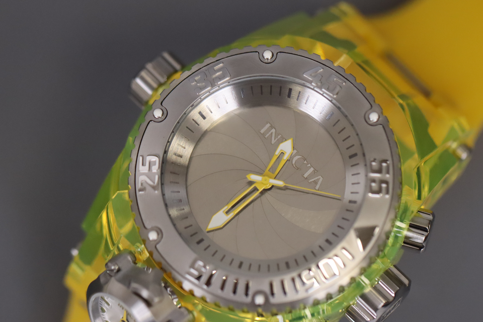 Invicta Bolt Zeus Magnum Shutter Men's Watch - 52mm. Quartz Chronograph ...