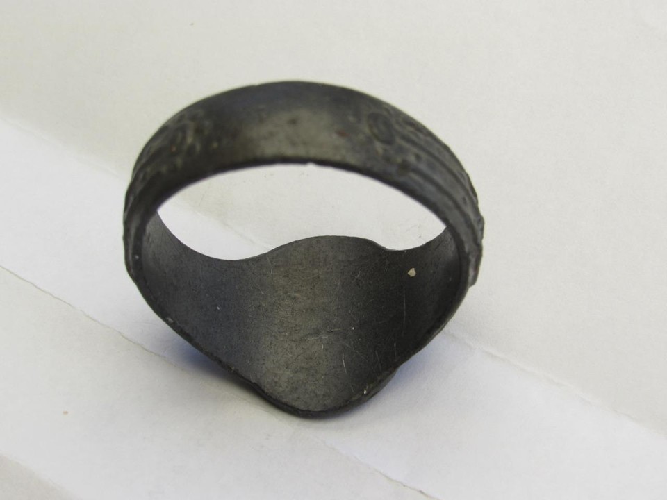 Vintage Ted Evans Giant Circus Ring, "Tallest On Earth," Silver Color ...