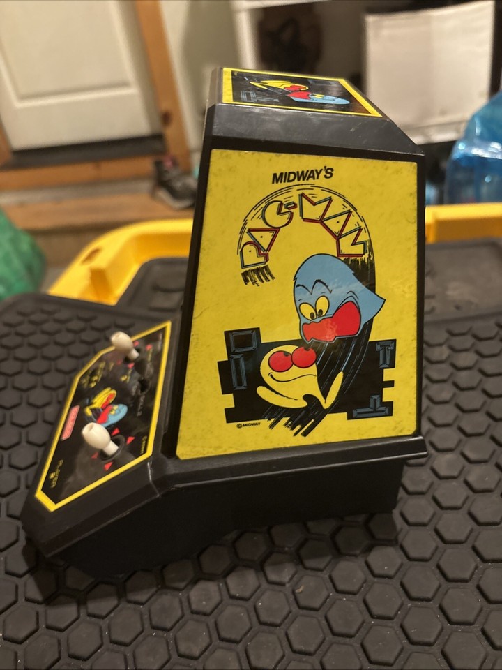 Vintage 1981 Midway Coleco Mini Arcade Pac-Man Video Game Tabletop ...