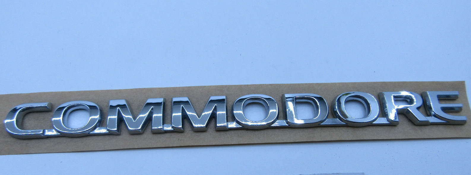 COMMODORE EMBLEMS Boot Lid COMMODORE BADGE FOR VY VZ VE GENUINE NEW ...