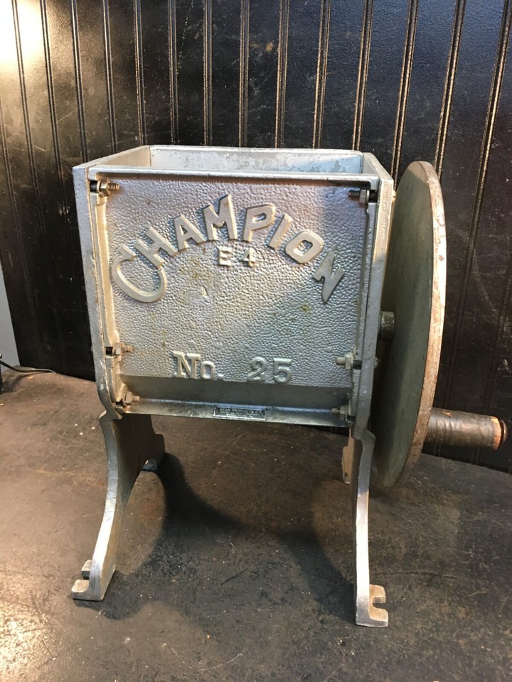 Antique Cast Iron Hand Crank Ice Crusher with Wood Handle Champion No ...