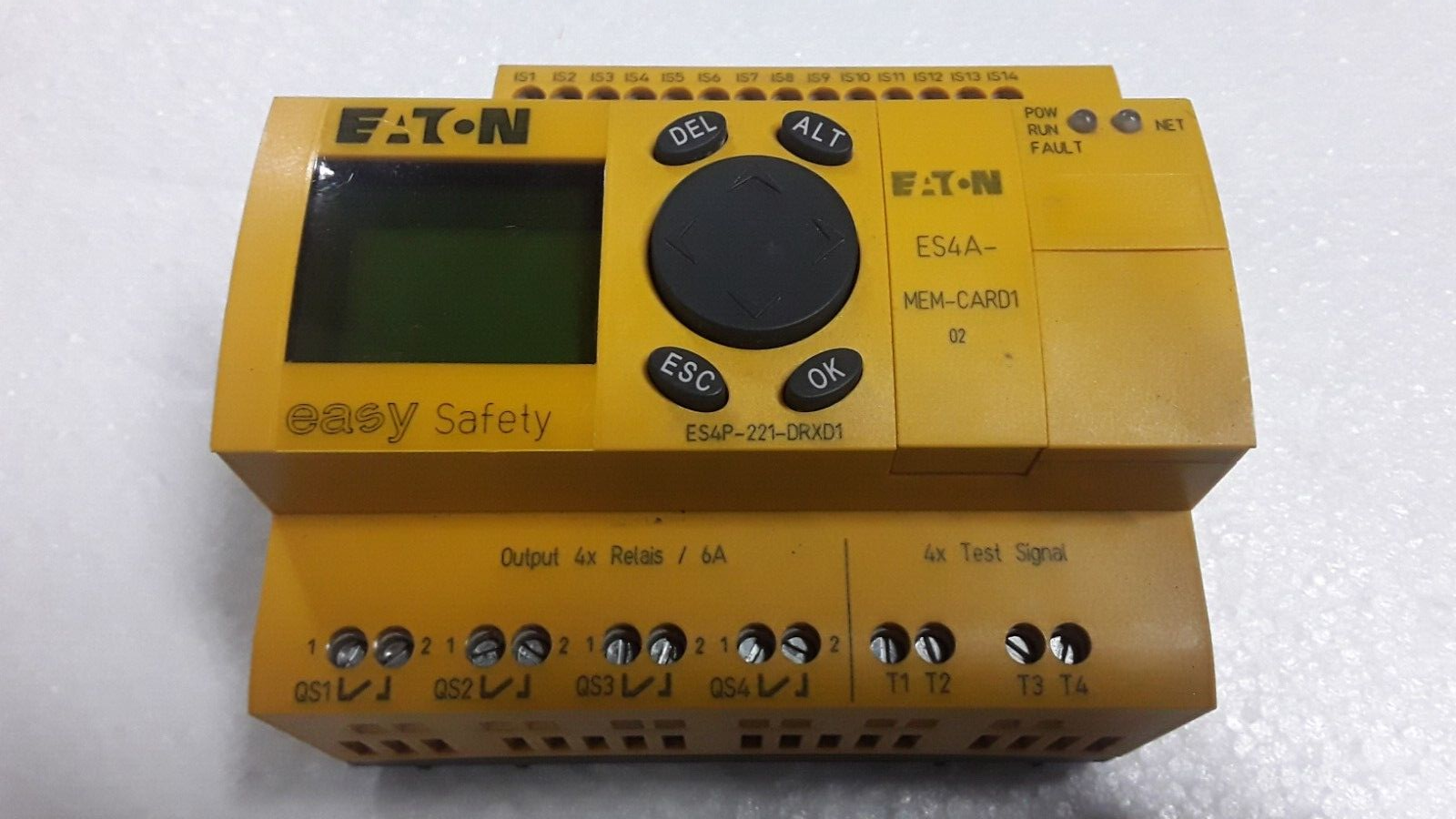 Eaton ES4P-221-DRXD1 Easy Safety Control Relay, 24VDC - Used | eBay