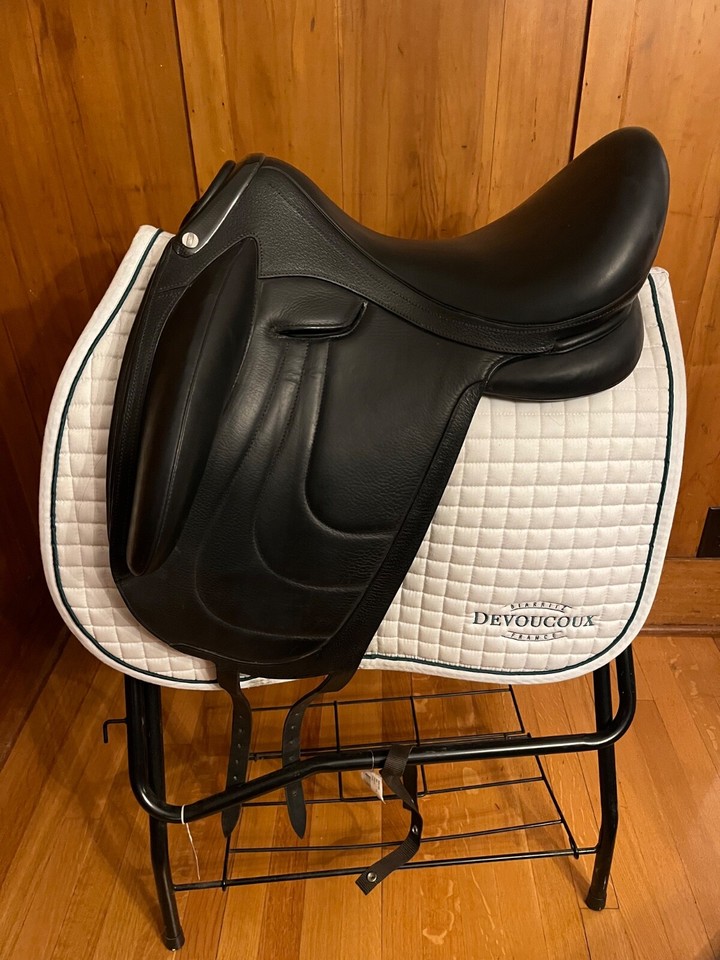 17.5" Devoucoux Makila Harmonie S (2022) Dressage Saddle | eBay