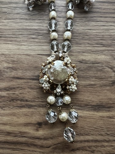 Unsigned Miriam Haskell Faux Pearl Necklace And Earring Set | eBay.de