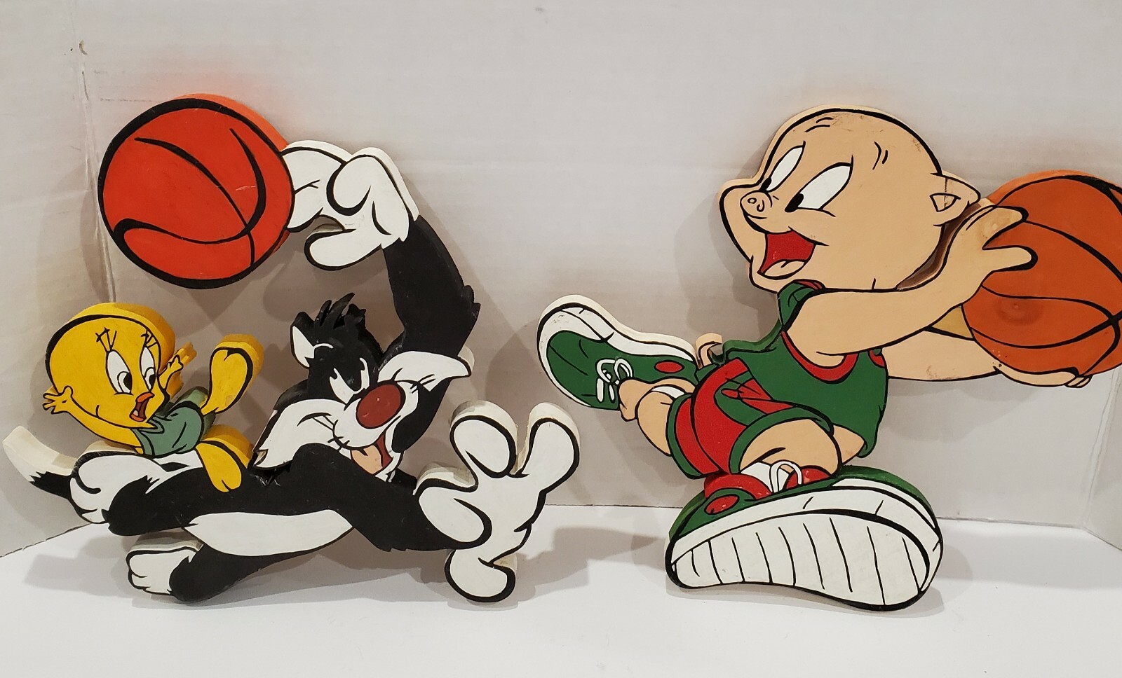 Vtg Wooden Handmade Tweety/Porky Pig/Sylvester Cat Basketball Players ...