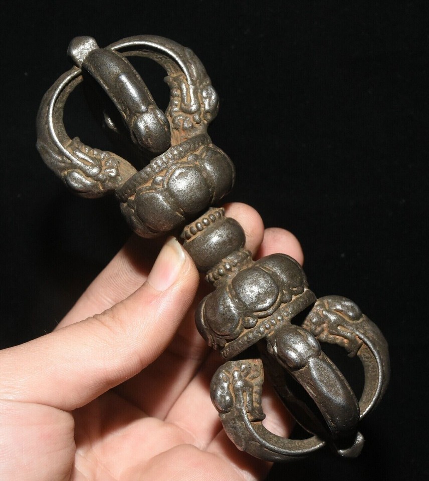 13CM Old Tibetan Silver Elephant Nose King Kong Pestle King Kong Pestle ...