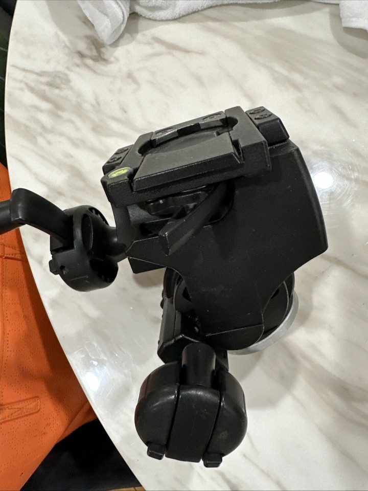 Manfrotto 400 Deluxe Geared Head with Quick Release Supports - 22.1 lbs ...