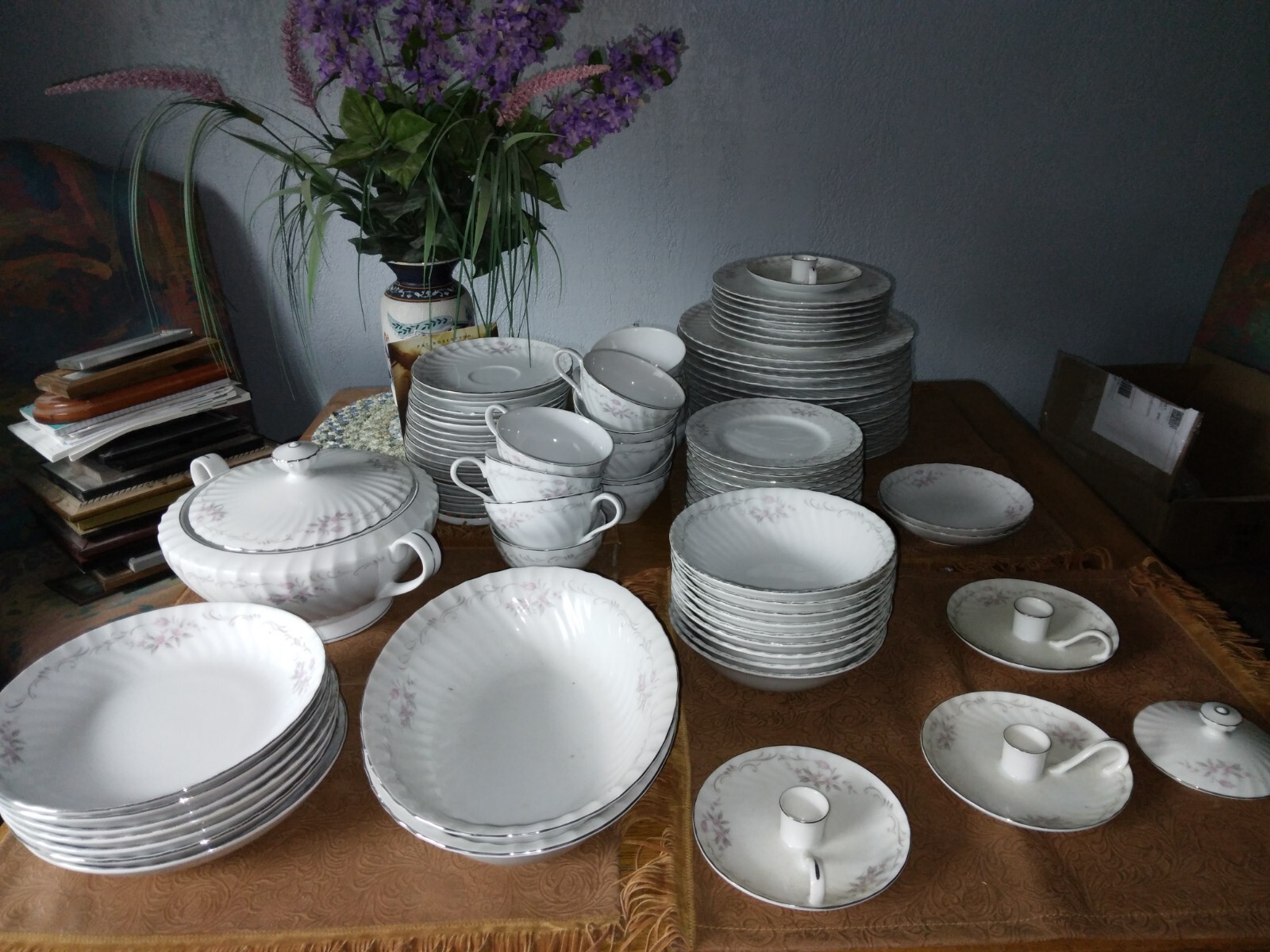 Gold Standard Genuine porcelain China 87 pieces | eBay