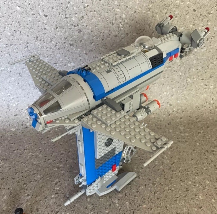 LEGO Star Wars 75188 Resistance Bomber - Complete W/Manual Finch Dallow ...