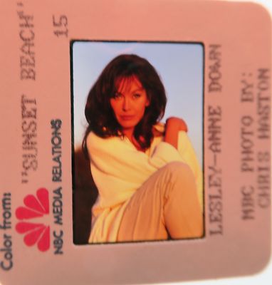 SUNSET BEACH CAST Lesley-Anne Down Susan Ward Clive Robertson Kelly Hu ...