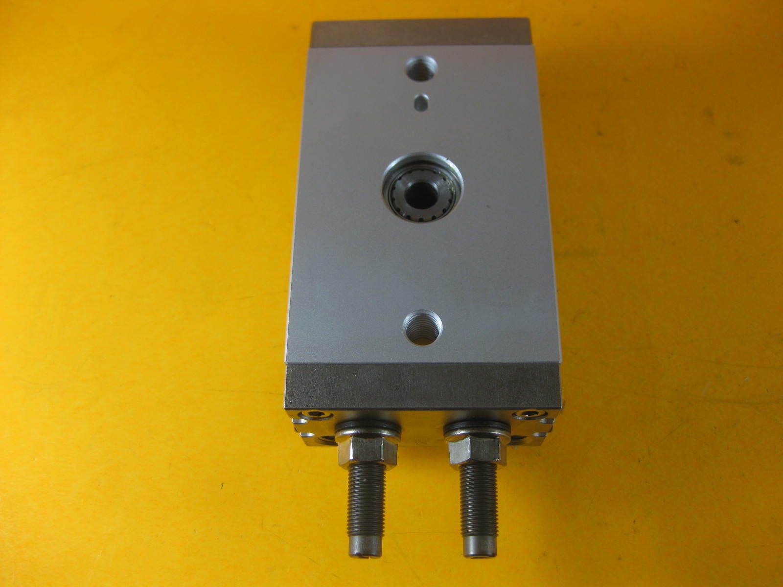 SMC Rotary Actuator with Table -- MSQB30R-XN -- New | eBay