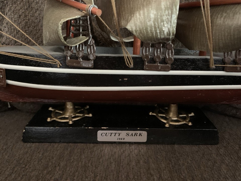 Cutty Sark 1869 Replica Ship MODEL British Clipper 12" x 14" Wood 3 ...