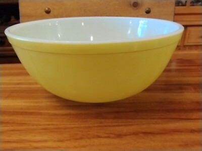 Vintage Pyrex 404 Primary Yellow 4-QT Mixing Bowl Large Round Nesting ...