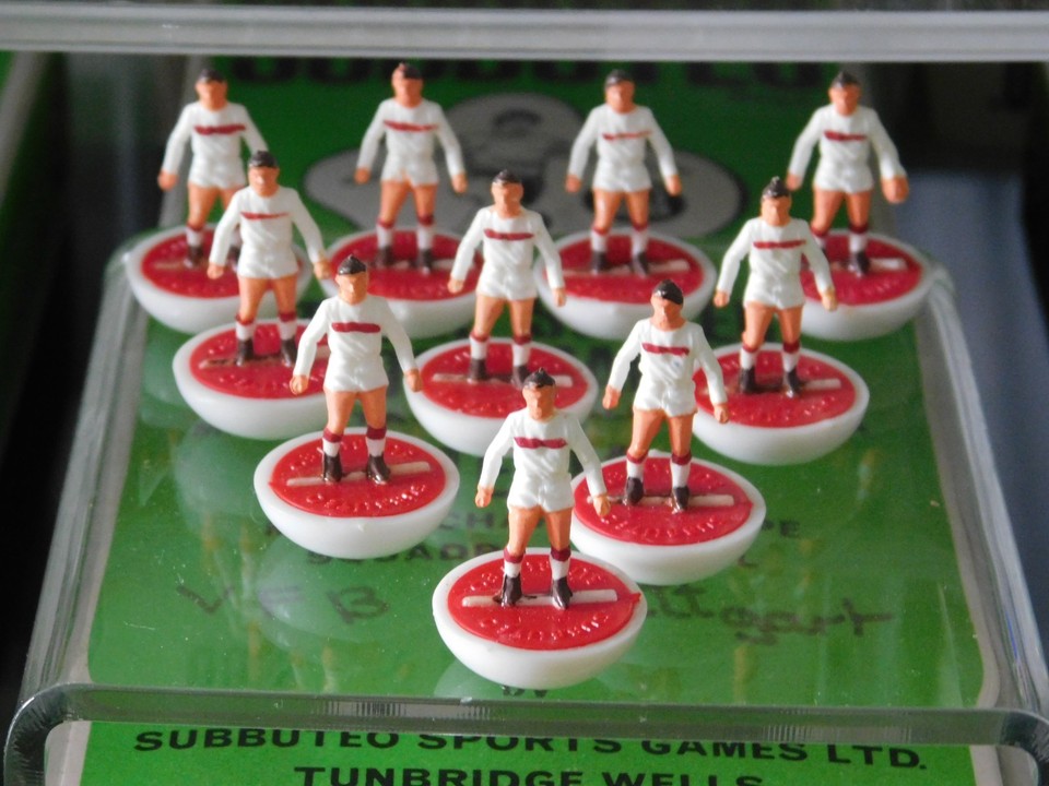 70's VINTAGE SUBBUTEO - CLASSIC ORIGINAL HEAVYWEIGHT TEAM - VFB ...