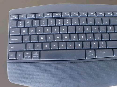 Logitech K850 Wireless Bluetooth PC Keyboard Receiver - Black | eBay