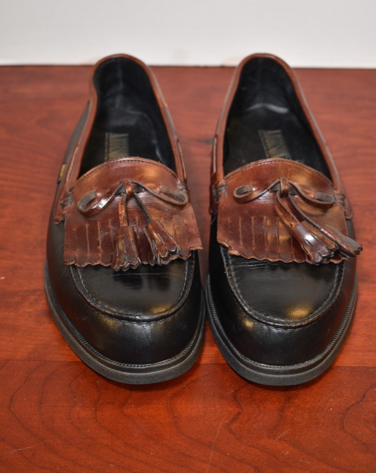 Addison Bootmaker Shoe 2631 Two Tone Kiltie Tassel Loafer 10 1/2 D Hand ...