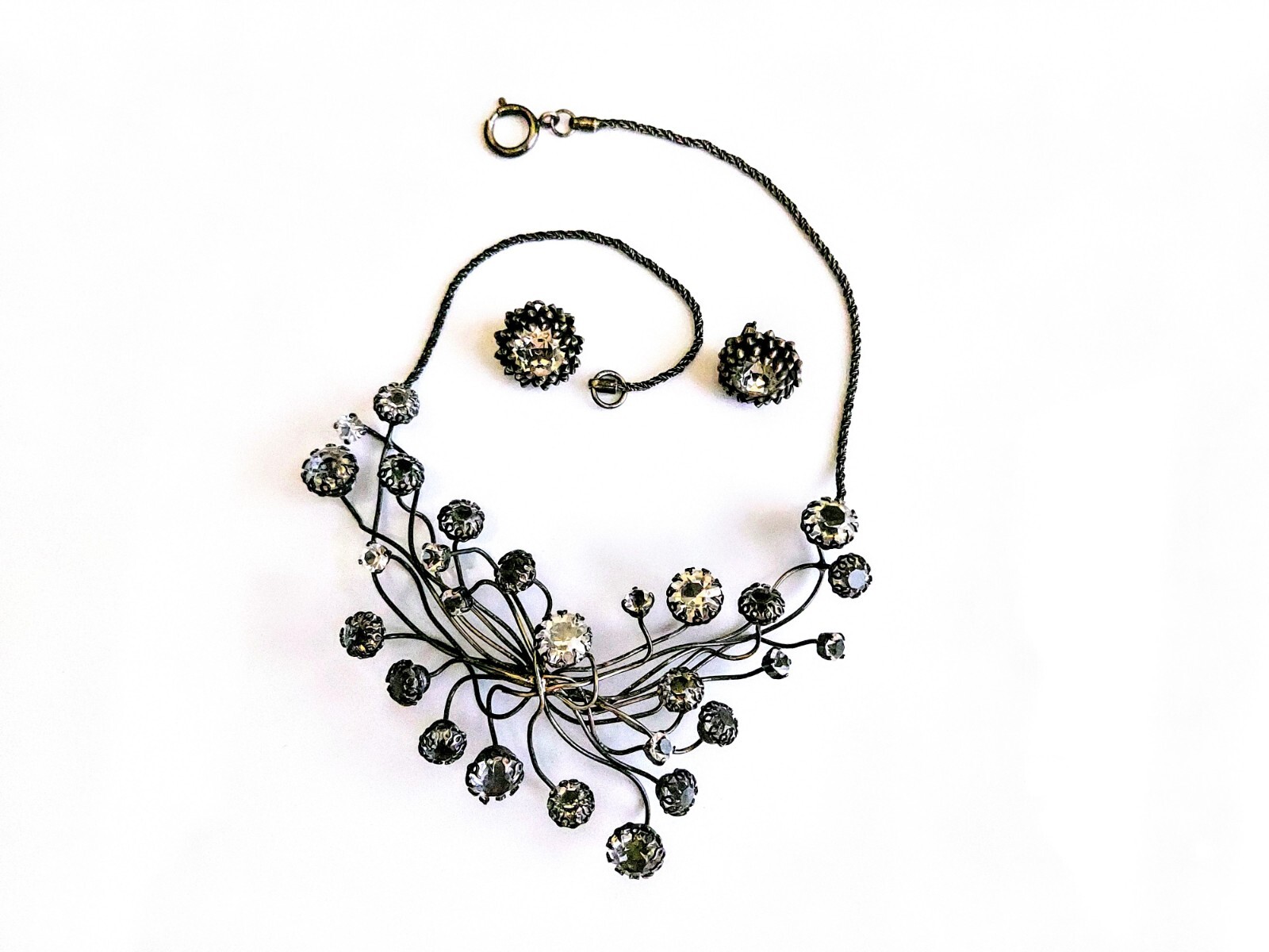 Countess Cissy Zoltowska CIS 1960s Chrysanthemum Gun … - Gem