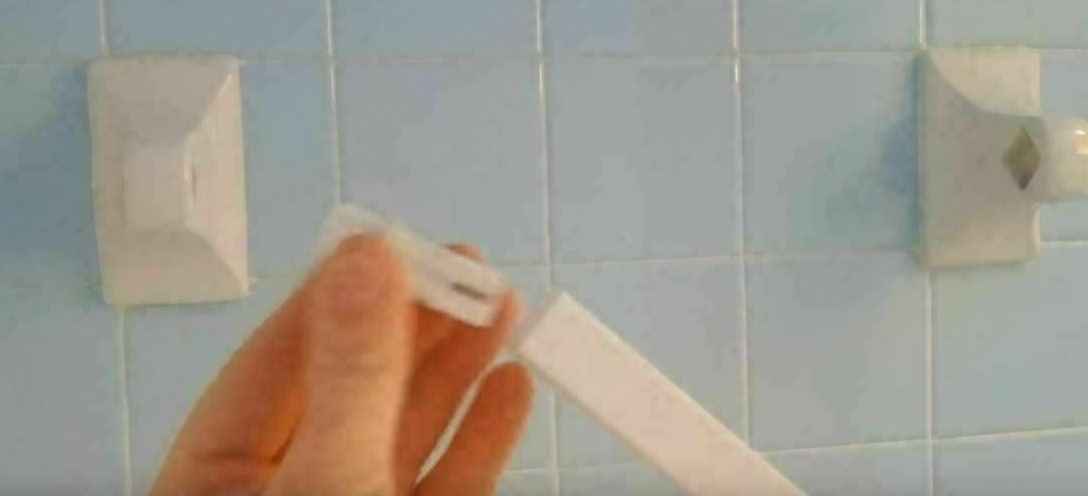 24 Inch Replacement Towel Bar Cut to Fit Plastic Spring Loaded End ...