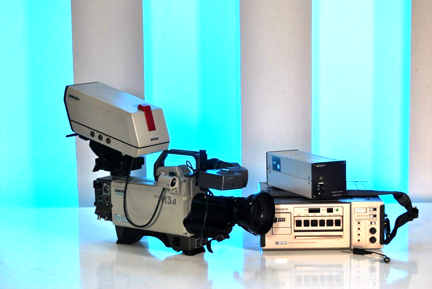 Working Broadcast Vintage VIDEO CAMERA SONY DXC-M3A + VO 4800PS Umatic ...