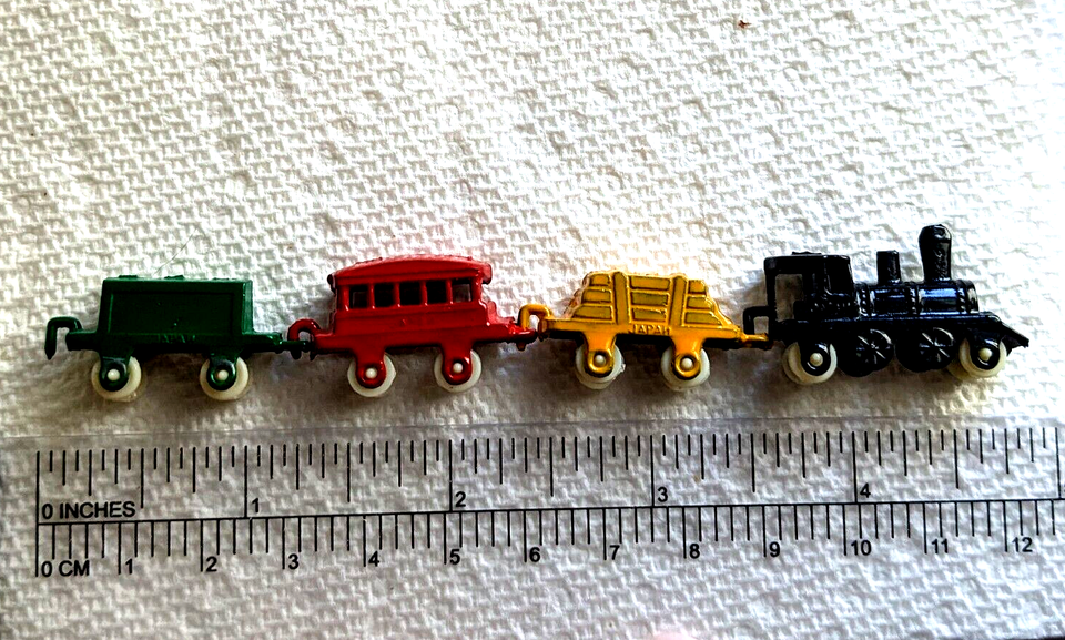 Vintage Miniature METAL TOY TRAIN SET Made Japan Small Working Wheels ...