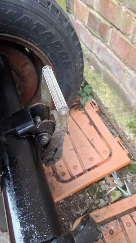 car recovery towing dolly 1.8m with ramps and straps big enough for ...