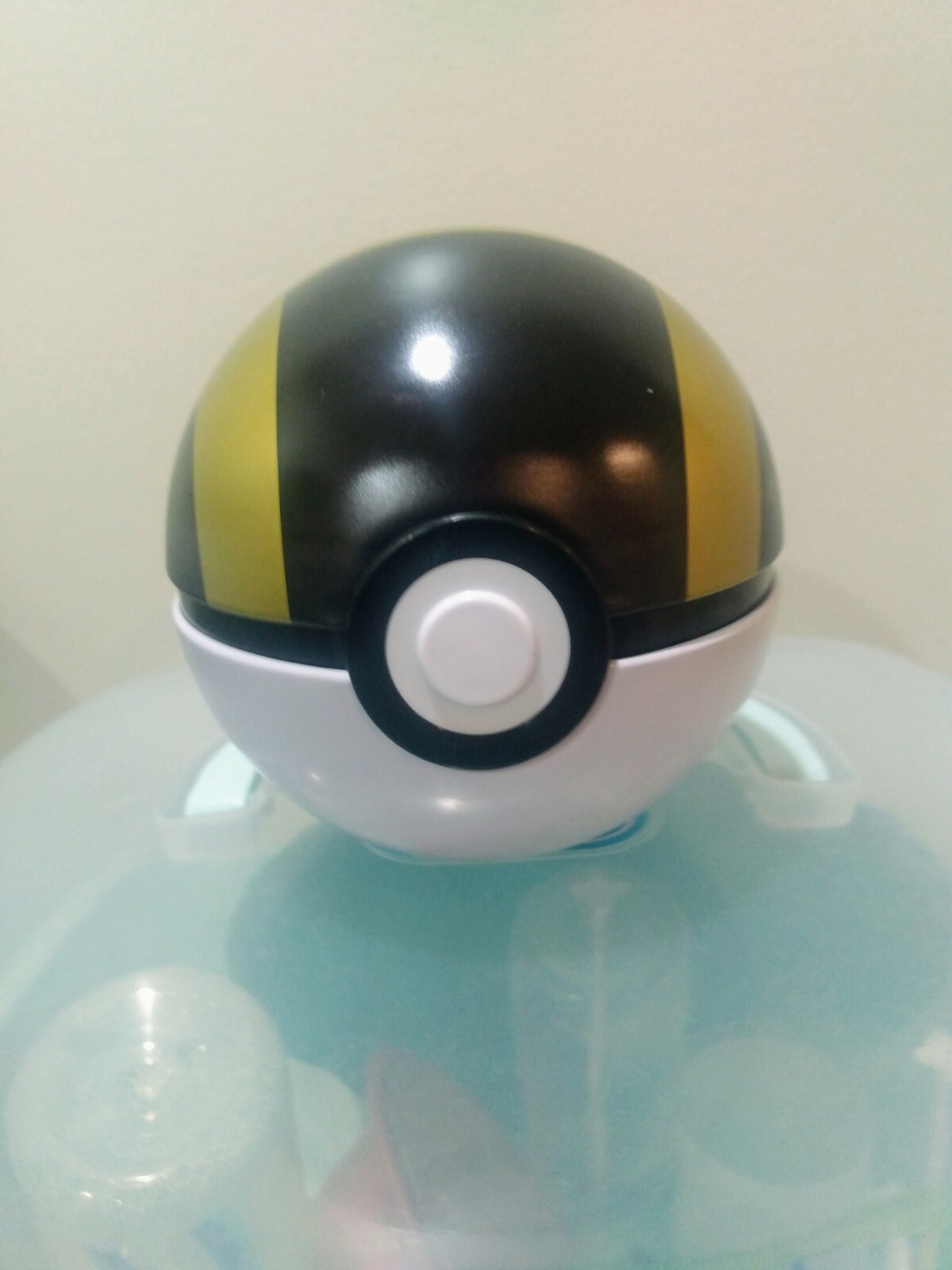Pokemon - 1x ULTRA BALL Pokeball 2020 Empty Summer tin No packs with ...