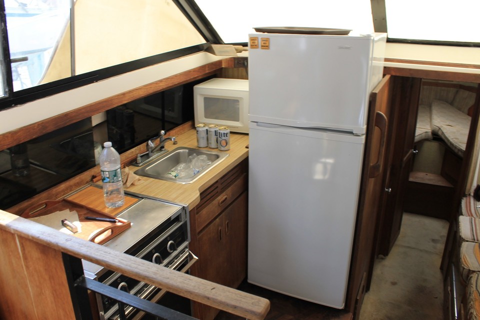 1979 Trojan 36' Cabin Cruiser - Twin Inboards Run - Connecticut LF | eBay