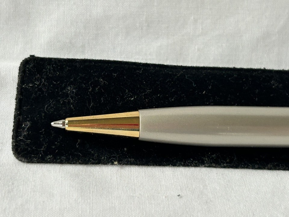 IBM Logo International Business Machines Silver Satin Ball Point Pen ...