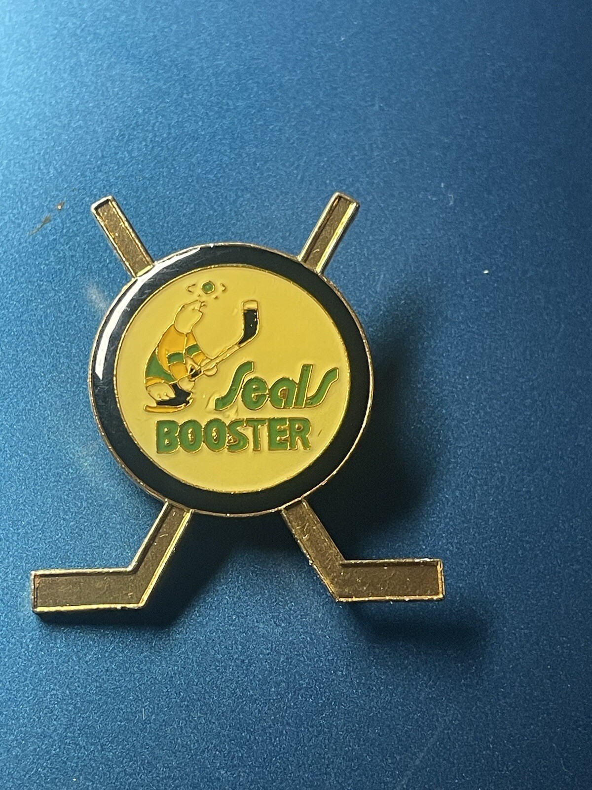 California Golden Seals Hockey Booster Lapel Pin | eBay