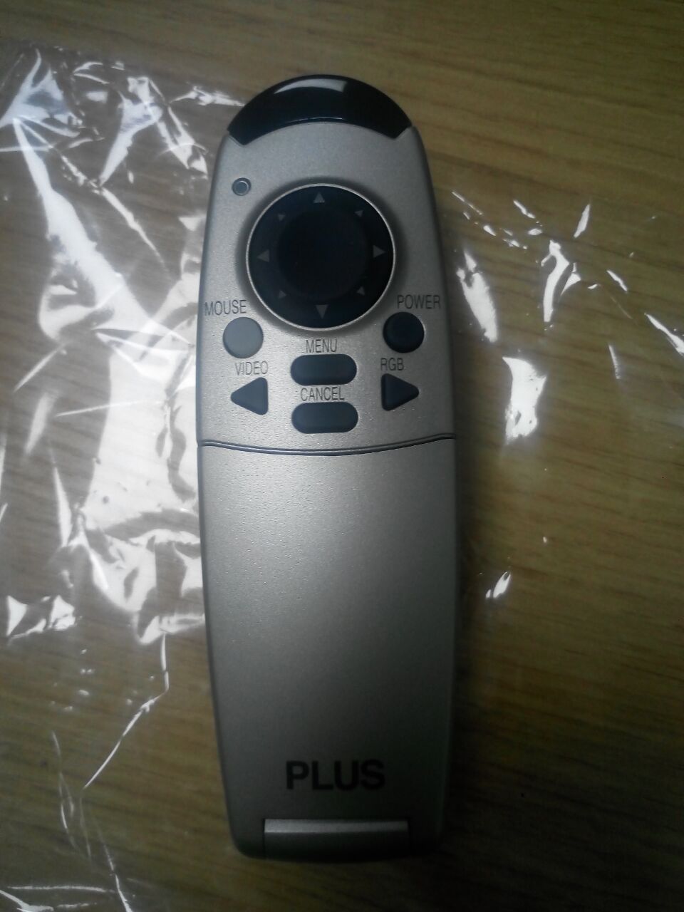 Original PLUS Vision U3-800r Projector Remote Control Ship for sale ...