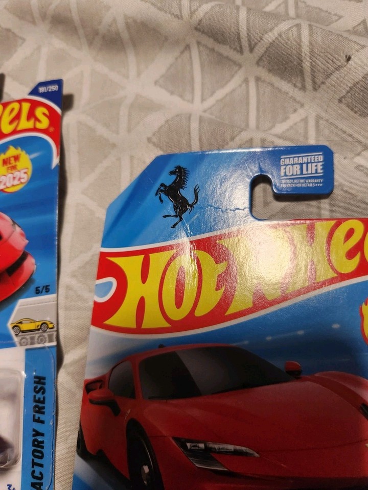 🔥 Hot Wheels 2925 J Case Ferrari . Lot Of 2. Bad Card On One 🔥 | eBay