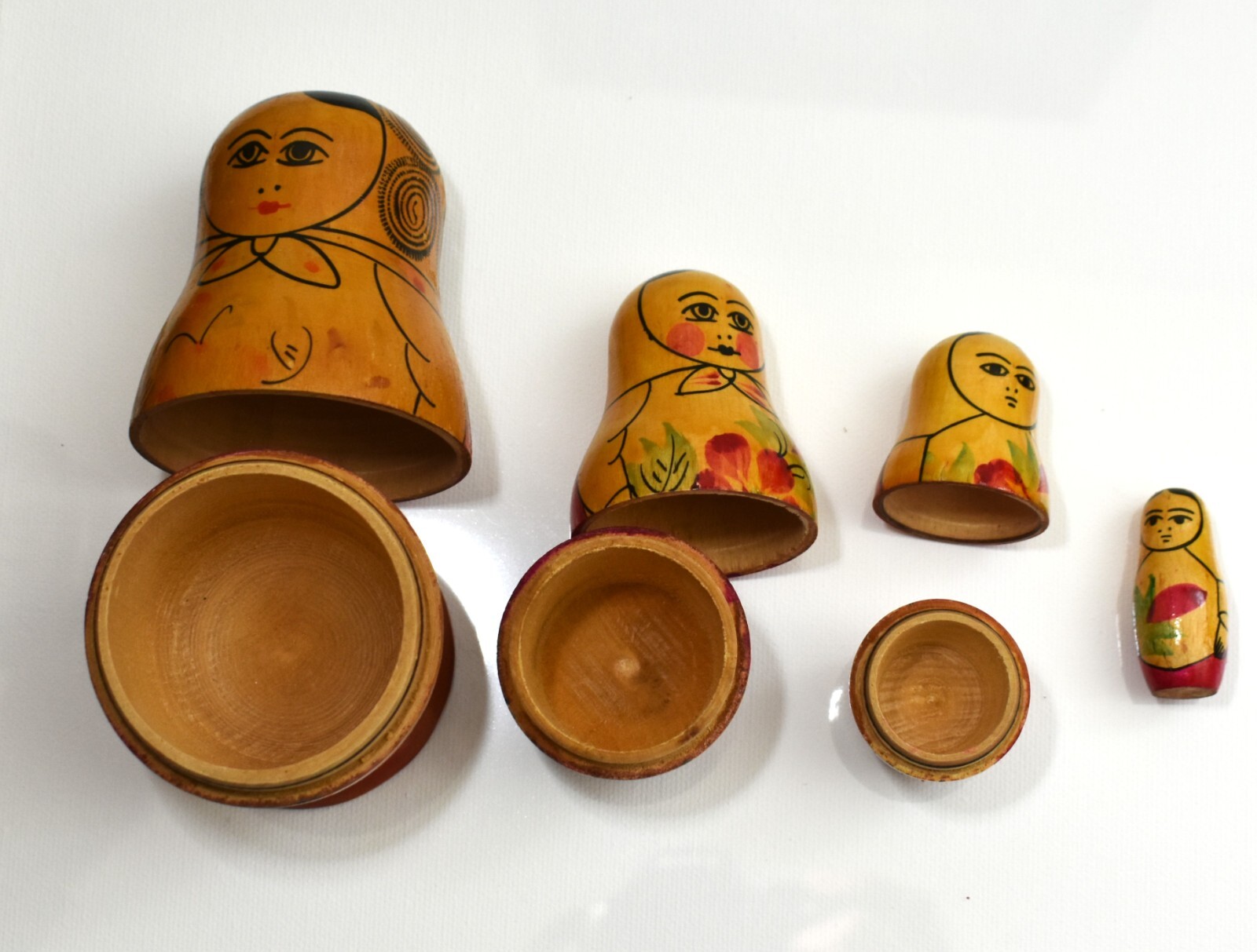 Vintage USSR Soviet Union Dolls Set Wooden Hand Painted Nesting Dolls w ...