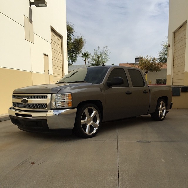 Silverado Adjustable Lowering Struts and Rear Drop Shocks 2007-2018 | eBay