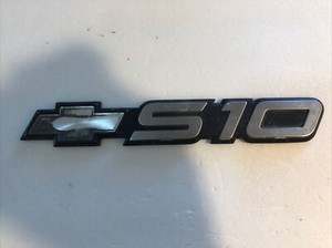 1998-2005 CHEVROLET CHEVY S10 SIDE REAR EMBLEM LOGO BADGE SIGN P ...