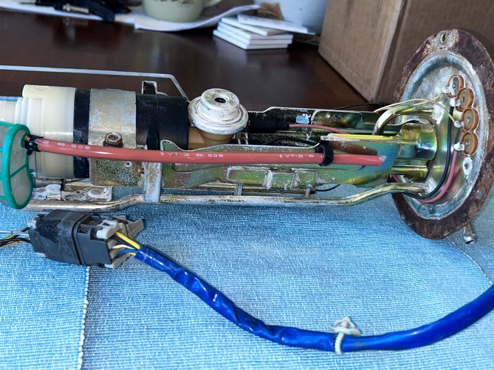 87-93 Nissan Hardbody D21 Pickup Truck V6 Fuel Tank Sending Unit Float ...