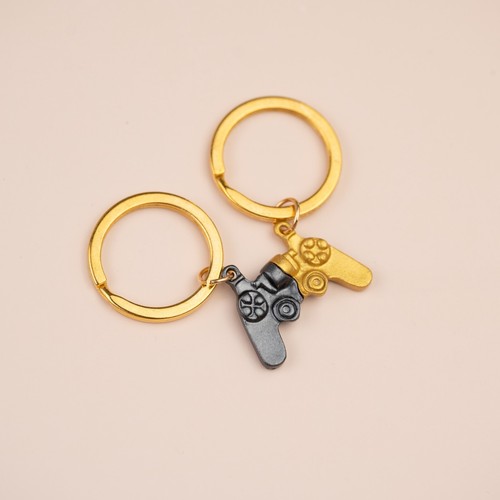 Cute Gaming Console Couple BFF Game Magnet Keychain Keyring Key Ring ...