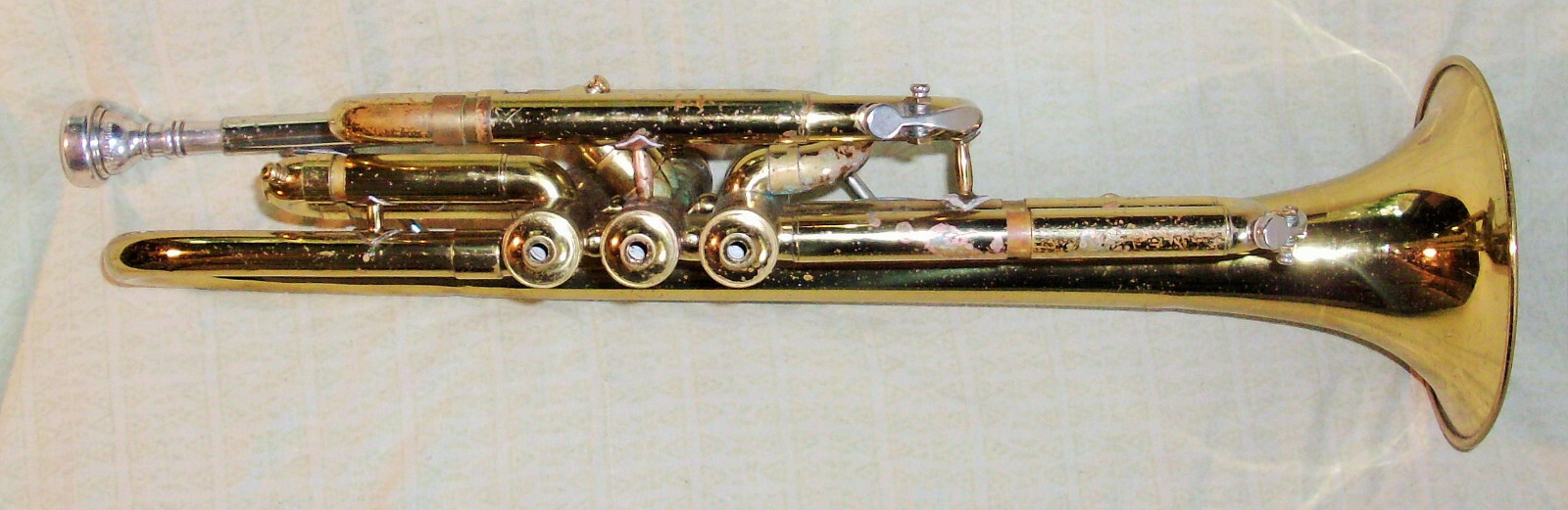 Vintage Bundy Cornet - Designed by Vincent Bach - H & A Selmer Inc - w ...