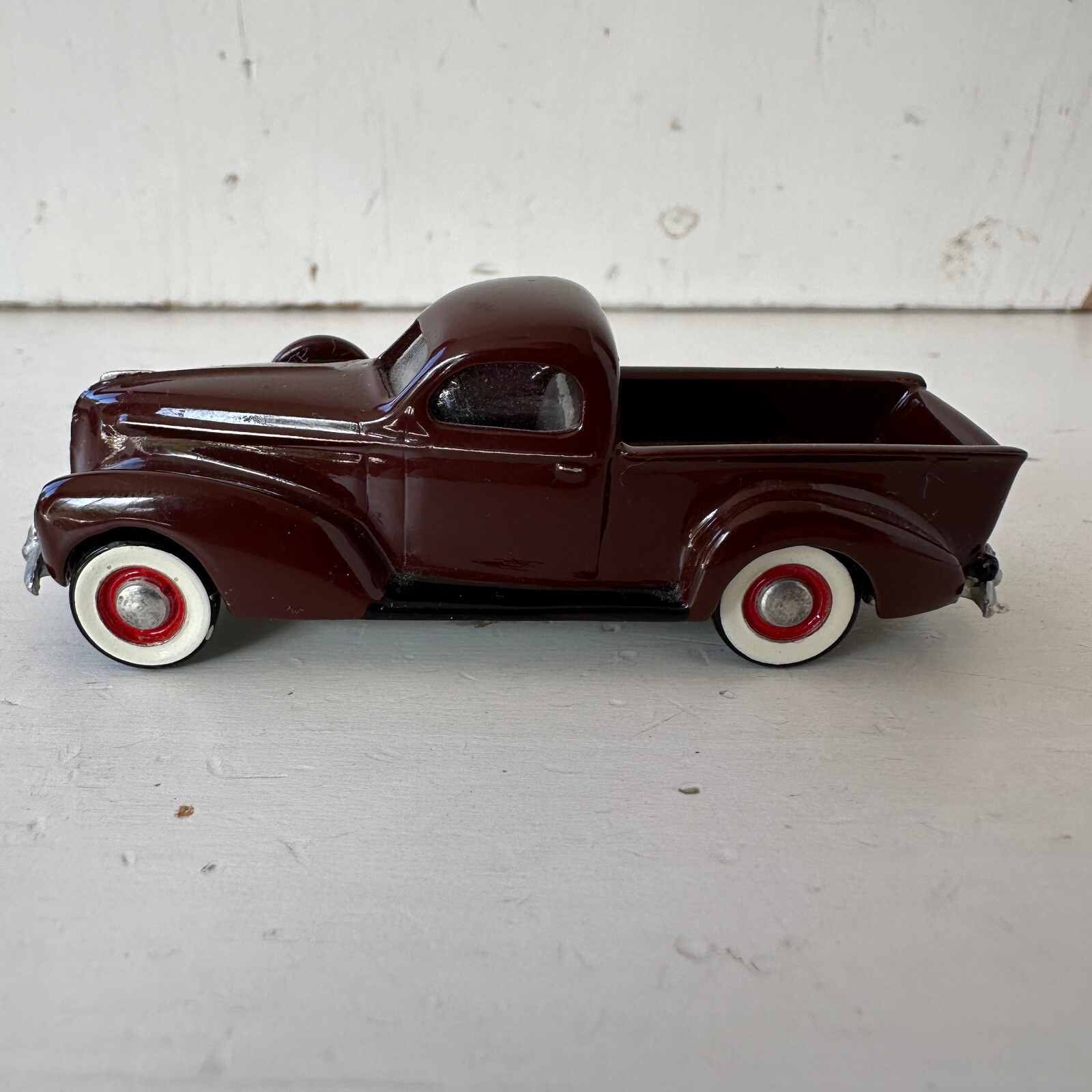 Shrock Bros 1938 Studebaker Coupe Express Pickup Brown 1:72 Scale | eBay