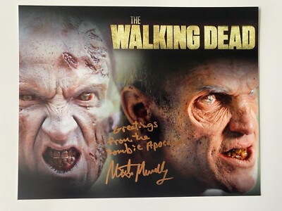 MIKE MUNDY In-Person signiertes Autogramm 20x25cm The Walking Dead ...