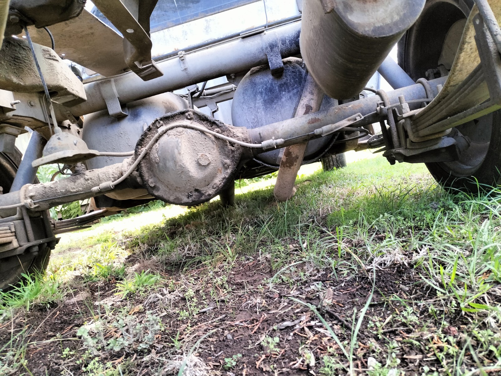 Ford AU FALCON UTE wrecking all panels doors interior bits n pieces ...
