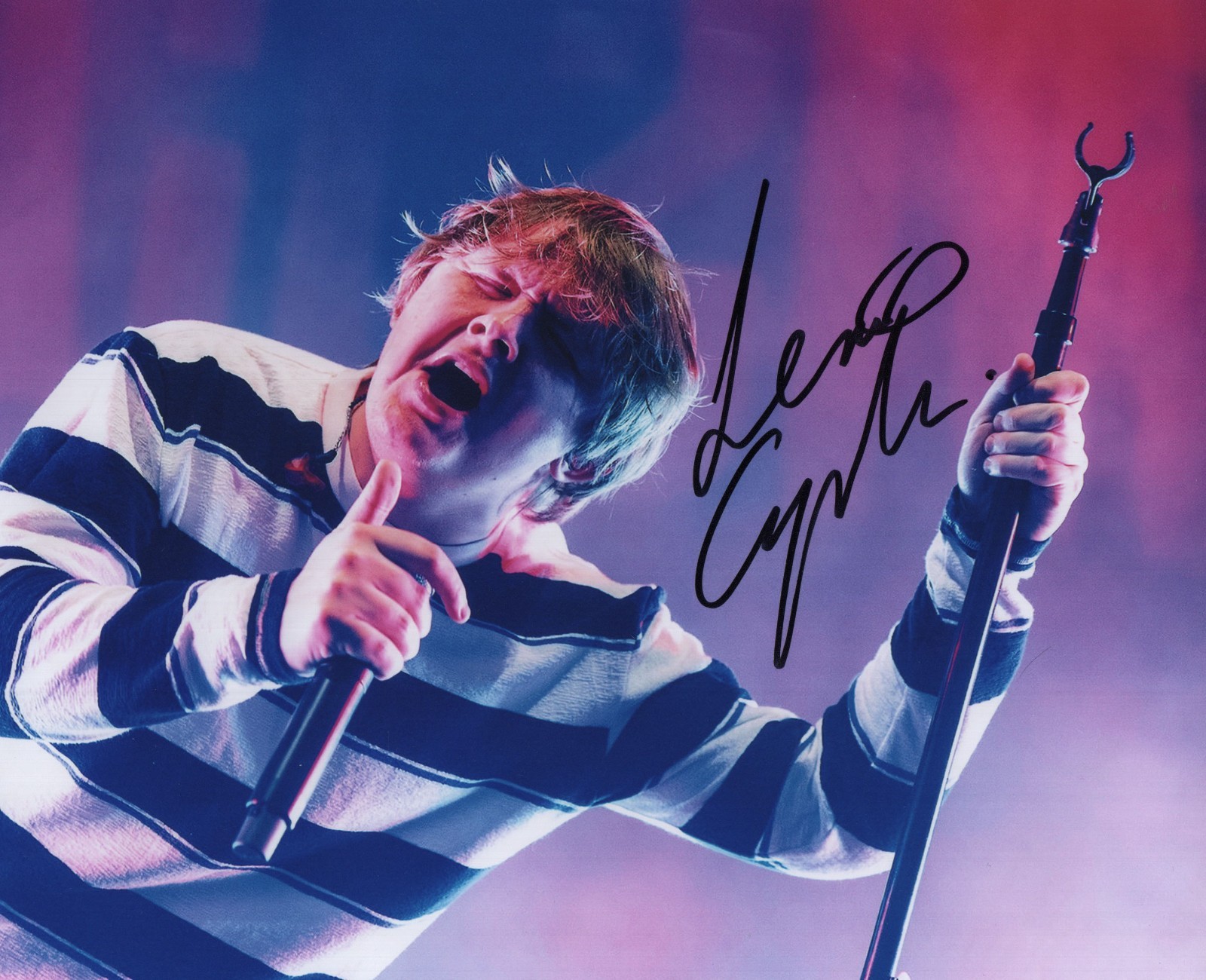 Signed Photo of Lewis Capaldi 10"x8" with Certificate of Authenticity ...