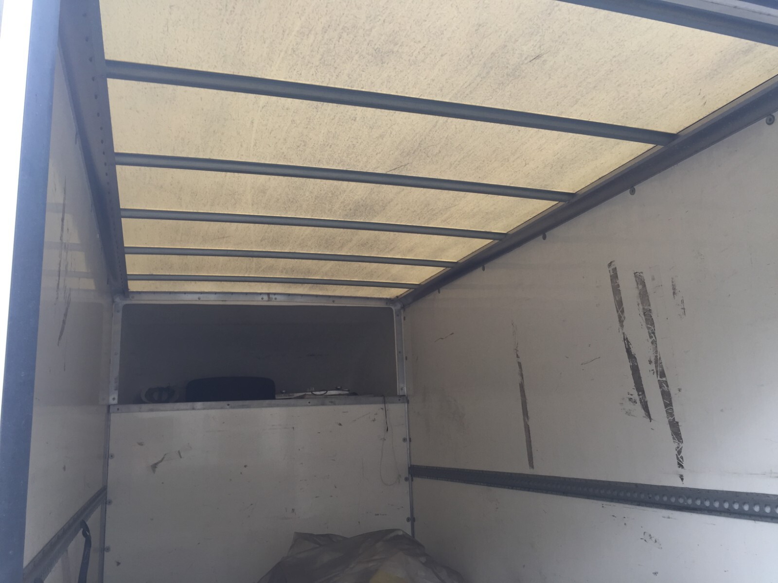 LUTON BOX BODY WITH FULLY WORKING POWER TAIL LIFT LWB | eBay