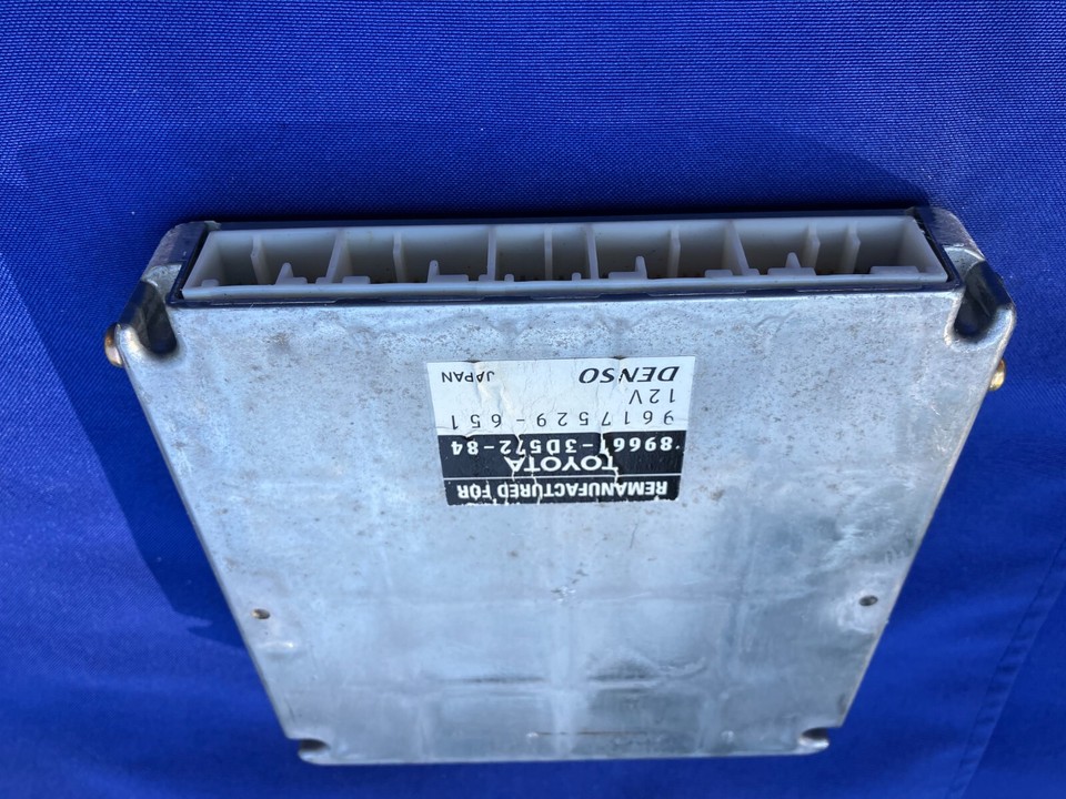 1999 Toyota 4Runner 3.4L 4x4 AT ECU Engine Control Module 89661-3D572 ...