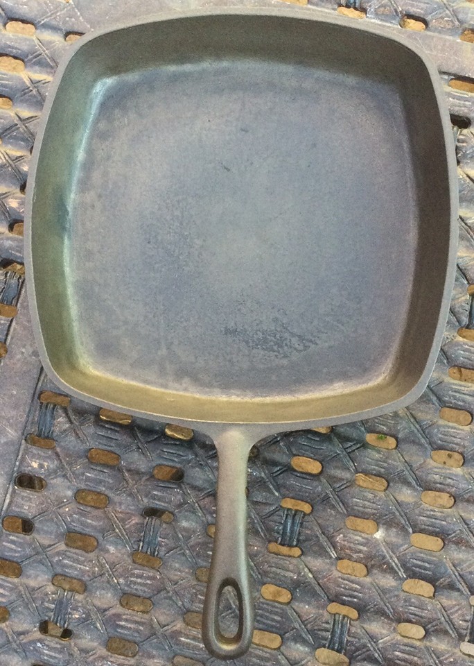 BSR (Birmingham Stove and Range) 10.25” Cast Iron Square Skillet ...